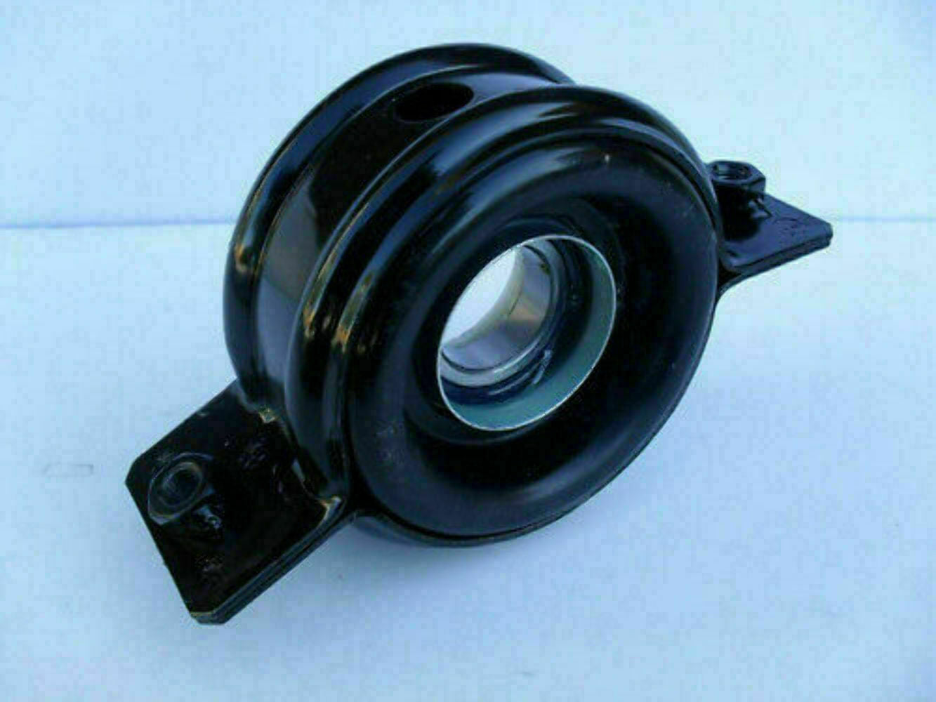 Toyota Hilux 2WD YN55, 56, 57, LN55, Centre Bearing | B & Z Tailshafts ...